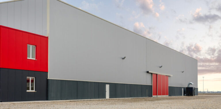 100x80 Steel Buildings: Affordable, Versatile, and Built to Last