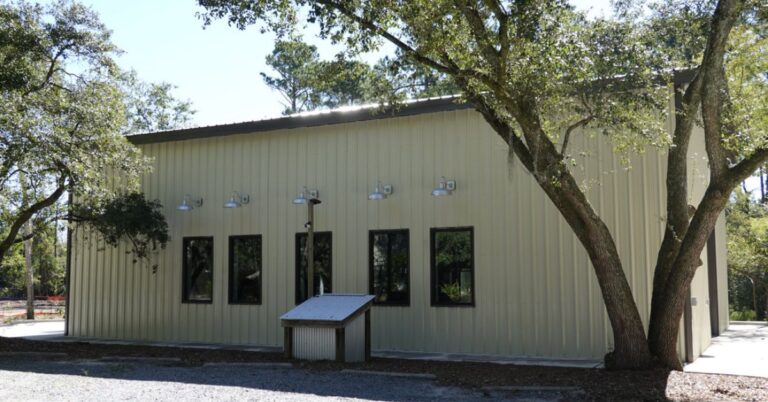 A Step-by-Step Guide To Installing a Bolt-Up Steel Building